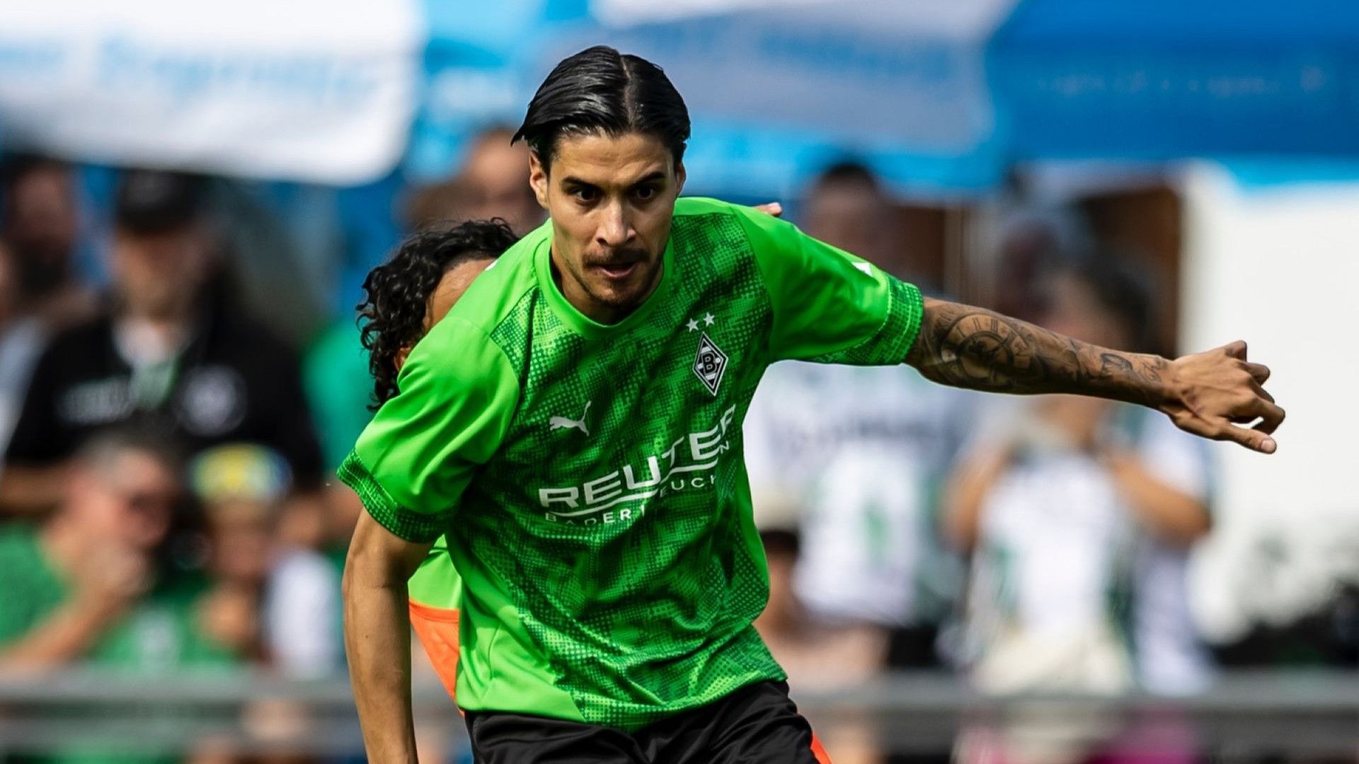 Kevin Diks Belum Berani Pasang Target Tinggi Di Borussia ...